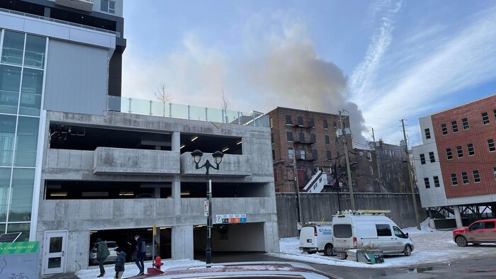Important incendie : tout le centre-ville de Sherbrooke est à éviter ...