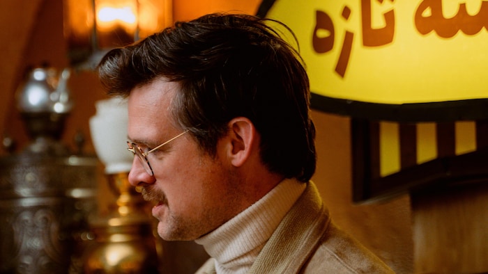 Une langue universelle, un remède à la « pénurie de tendresse dans le monde » | Radio-Canada