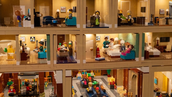 Fous de Lego : le bonheur est dans la brique | Radio-Canada