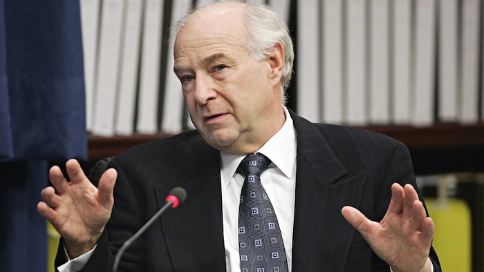 Un acteur du scandale des commandites est mort; Ottawa poursuivra-t-il ...