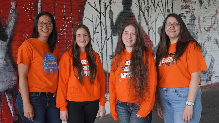 Maniwaki marche pour les survivants des pensionnats pour Autochtones | Radio-Canada