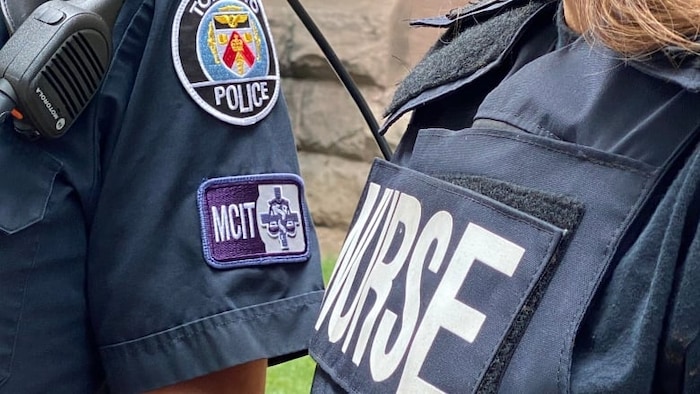 Les équipes d’intervention en santé mentale de la police de Toronto seraient démantelées | Radio ...