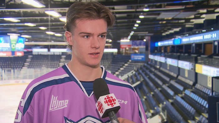 Le Phoenix joue pour vaincre le cancer | Radio-Canada