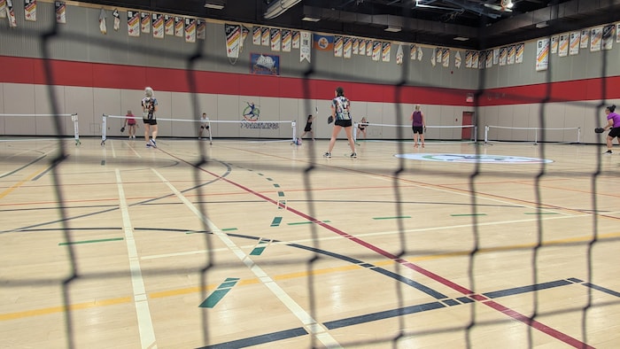 La fièvre continue : 1re édition du tournoi de Pickleball Baie-Comeau ...