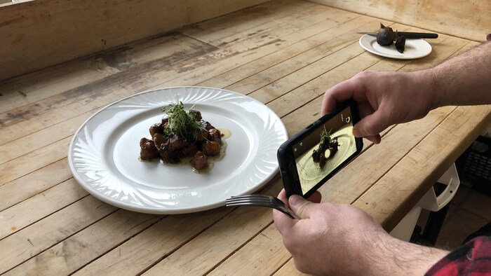 Engouement pour l'ail noir du Saguenay | Radio-Canada