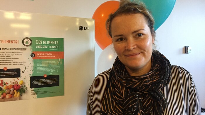 Un premier « frigo partagé» inauguré au Cégep de Matane | Radio-Canada