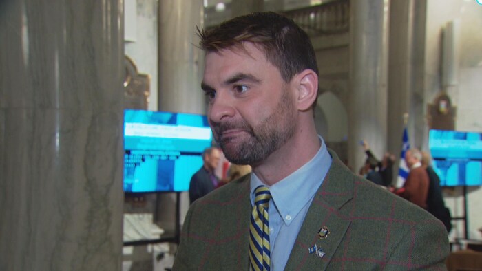 L’Alberta maintiendra les candidatures partisanes à Edmonton et Calgary ...