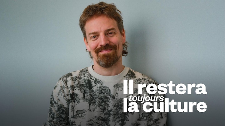 Maxime Le Flaguais présente un livre touchant qui rend hommage à Michel ...