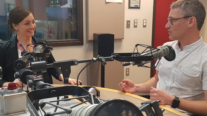 L'été, c'est fait pour jouer dehors... même quand on est grand