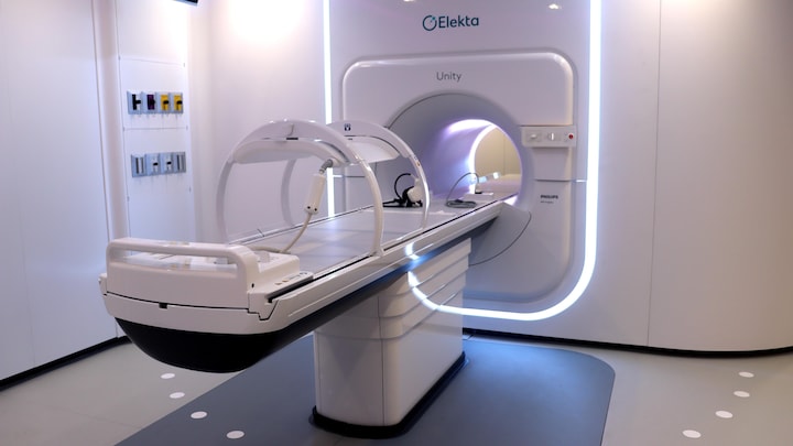 Nouvel appareil « précis et ciblé » contre le cancer à Québec | OHdio ...