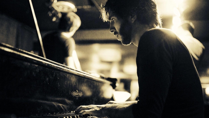 Le pianiste Charles Trudel en prestation dans nos studios | OHdio ...