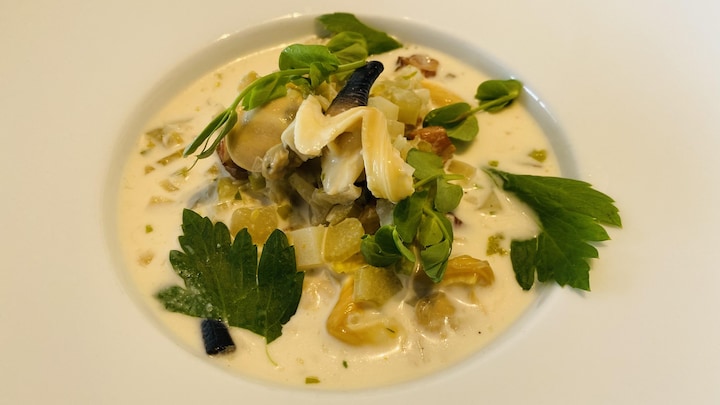 Cuisiner une chaudrée de myes avec Pierre-Olivier Ferry | OHdio | Radio ...