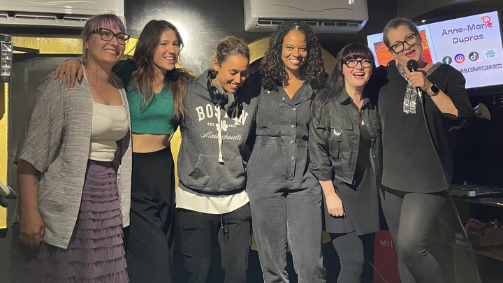 Les Femmes Humoristes à L Honneur Ohdio Radio Canada