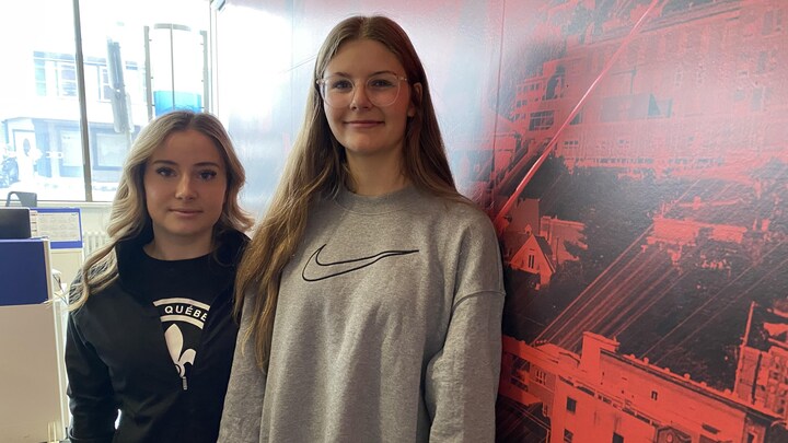 Deux Estriennes en Autriche pour un tournoi de hockey-balle | OHdio ...