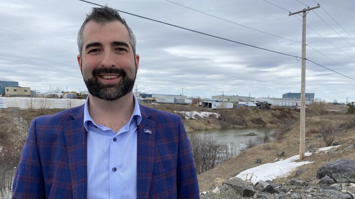 Entrevue avec Kevin Armstrong | OHdio | Radio-Canada