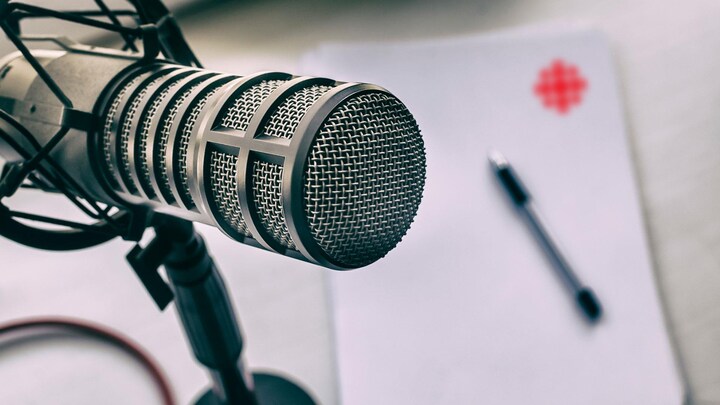 Journée mondiale de la radio avec Claude Thibodeau | OHdio | Radio-Canada