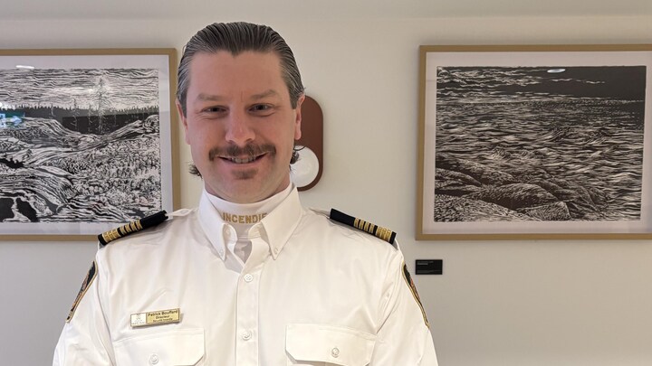 Un nouveau directeur à la caserne de Sept-Îles | OHdio | Radio-Canada