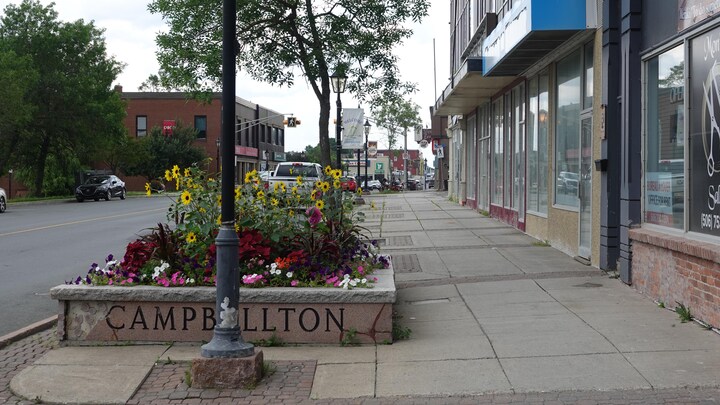 La population itinérante augmente à Campbellton | OHdio | Radio-Canada