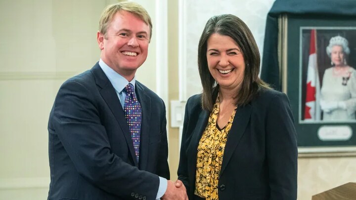 Chronique politique provinciale avec Audrey Neveu | OHdio | Radio-Canada