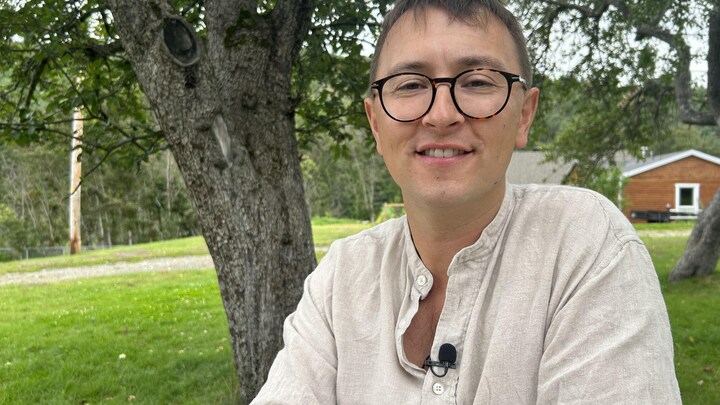 Le député Maxime Blanchette-Joncas offre son appui Simon Croz, sans ...