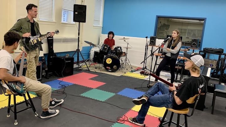 Développer la relève musicale à Falher | OHdio | Radio-Canada