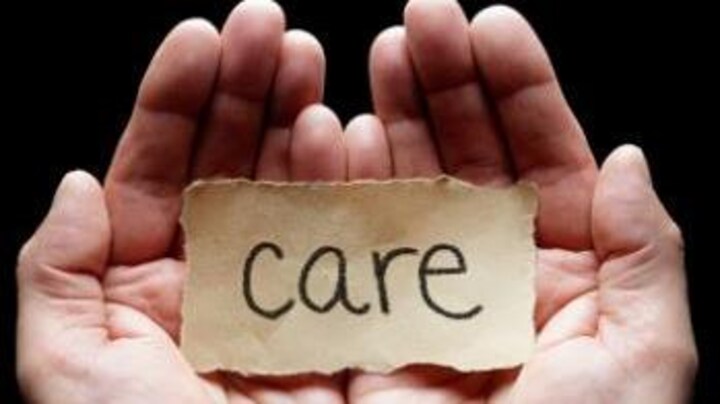 L'éthique du « care », le souci de prendre soin de l'autre | OHdio ...