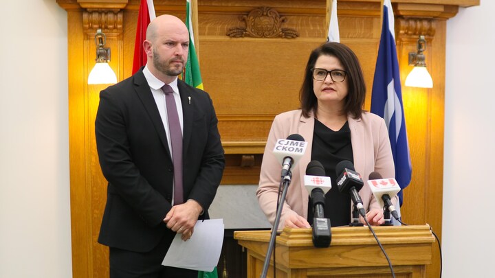 La démission de Jeremy Cockrill demandée : stratégie détournée du NPD ...