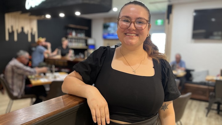 Un nouveau café-bistro à Rivière-au-Tonnerre