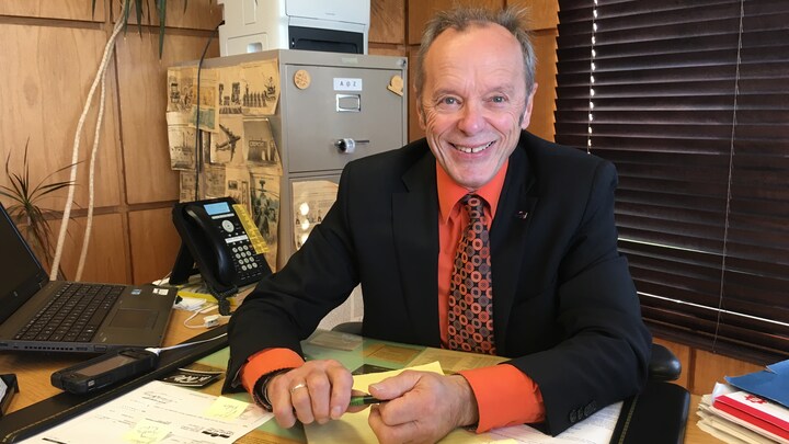 Denis Henry : 20 ans d'engagement en politique municipale | OHdio ...