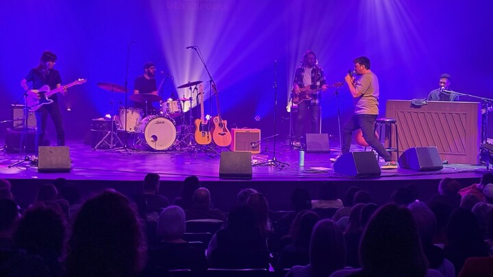 Émile Bilodeau au Centre des Arts de Baie-Comeau | OHdio | Radio-Canada