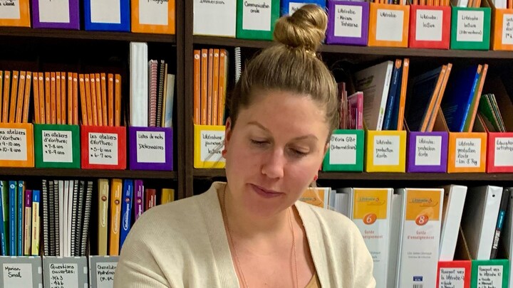 De nouvelles recherches sur les mères-enseignantes en milieu ...