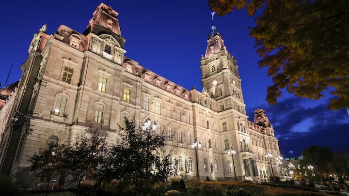 Politique québécoise avec Hugo Lavallée | OHdio | Radio-Canada