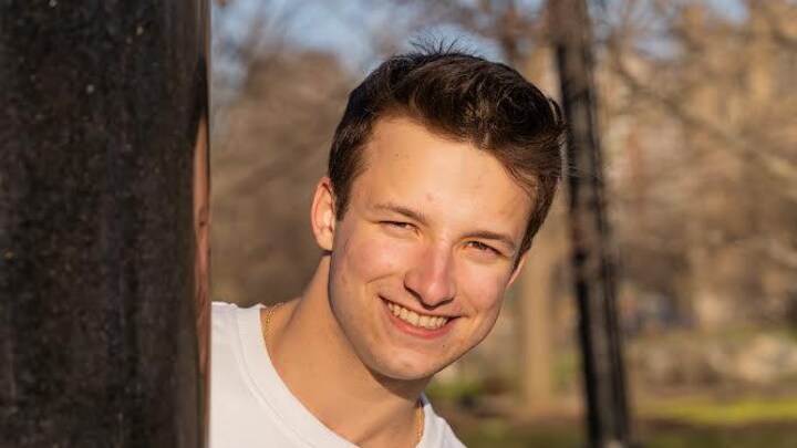 Jeudi jeunesse : le parcours inspirant de Jean Philippe Bisson | OHdio ...