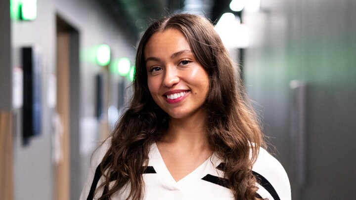 Une Québécoise dans la mégaproduction de danse Message in a Bottle ...