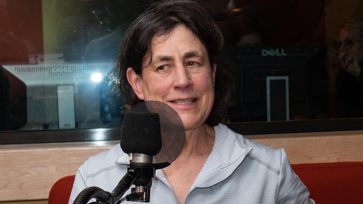 Le « vote de non-confiance » n’existe pas, explique Chantal Hébert ...
