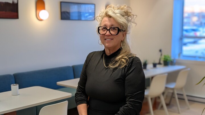 Intégration en emploi au Super C : une grande famille | OHdio | Radio ...