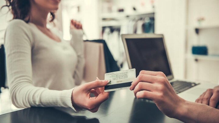 Comment lutter contre les achats impulsifs? | OHdio | Radio-Canada