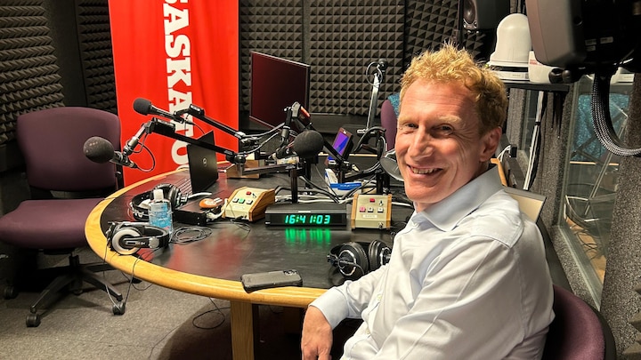 Marc Miller veut favoriser l'immigration francophone en Saskatchewan ...