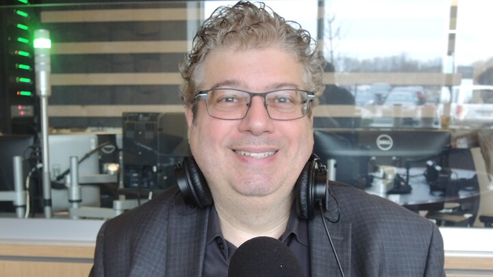 Patrick White parle de l'avenir du journalisme 1re partie | OHdio ...