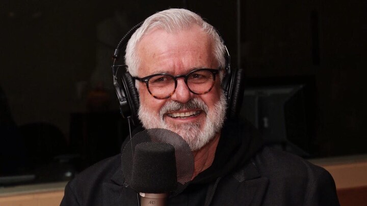 Les mille et un costumes de Michel Robidas | OHdio | Radio-Canada