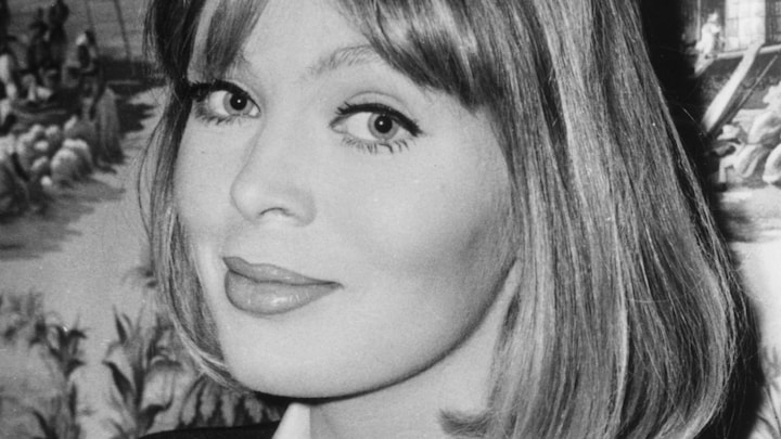 La vie de l'énigmatique Nico des Velvet Underground | OHdio | Radio-Canada