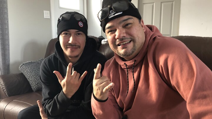 Le chanteur de Ninan, Freddy Cluney, présente l'album Innu Auass ...