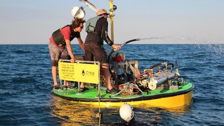 Oneka produit de l'eau potable à partir des vagues de la mer | OHdio ...