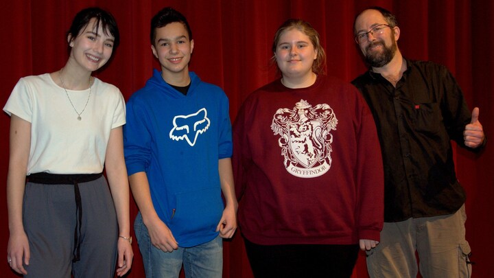 L'école Aux Quatre-Vents remporte le concours Slam à l'école | OHdio ...