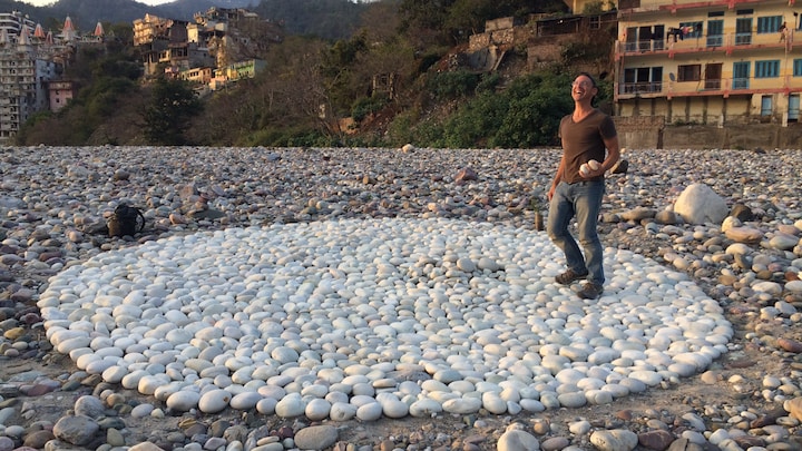 Sol Desharnais, enraciné et en silence pour mieux créer | OHdio | Radio ...