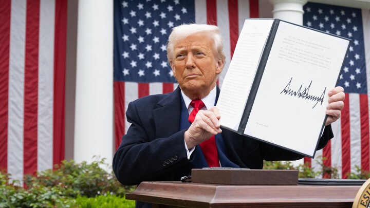 Analyse des 100 premiers jours du mandat de Donald Trump | OHdio ...