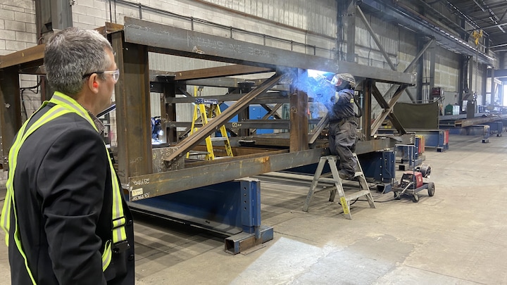 La main-d’œuvre étrangère, essentielle pour certaines régions | OHdio ...