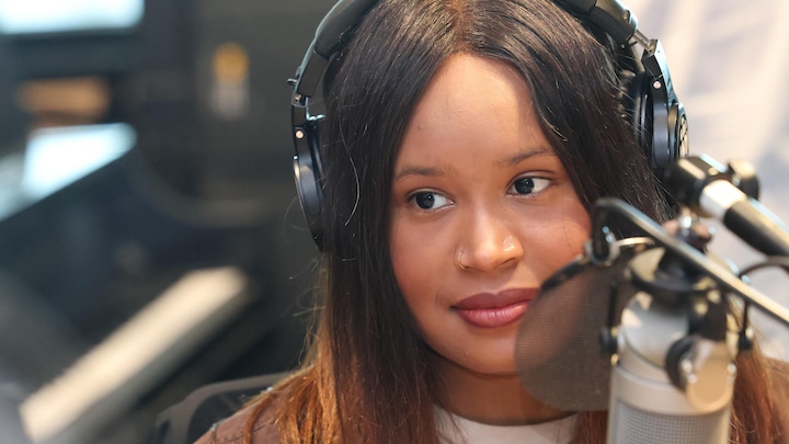 Vanessa Destiné, à l’écoute de l’émission cette semaine | OHdio | Radio ...