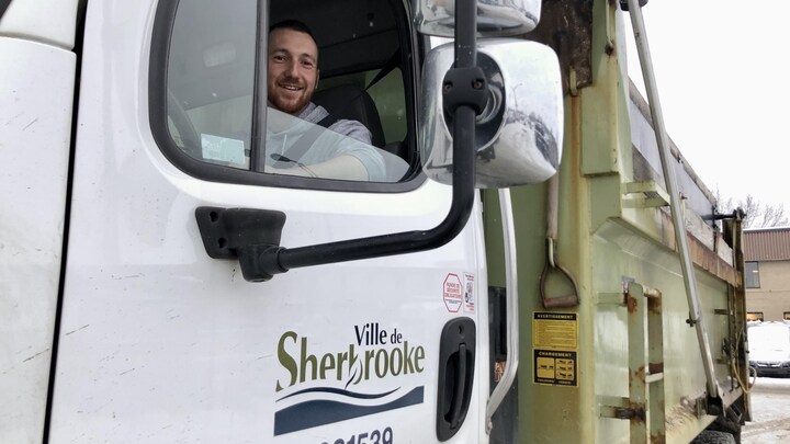 Déneiger à Sherbrooke, aussi simple que ça en a l'air? | OHdio | Radio ...