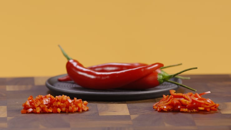 Escasez de popular salsa picante en Canadá por sequía en México | Radio ...